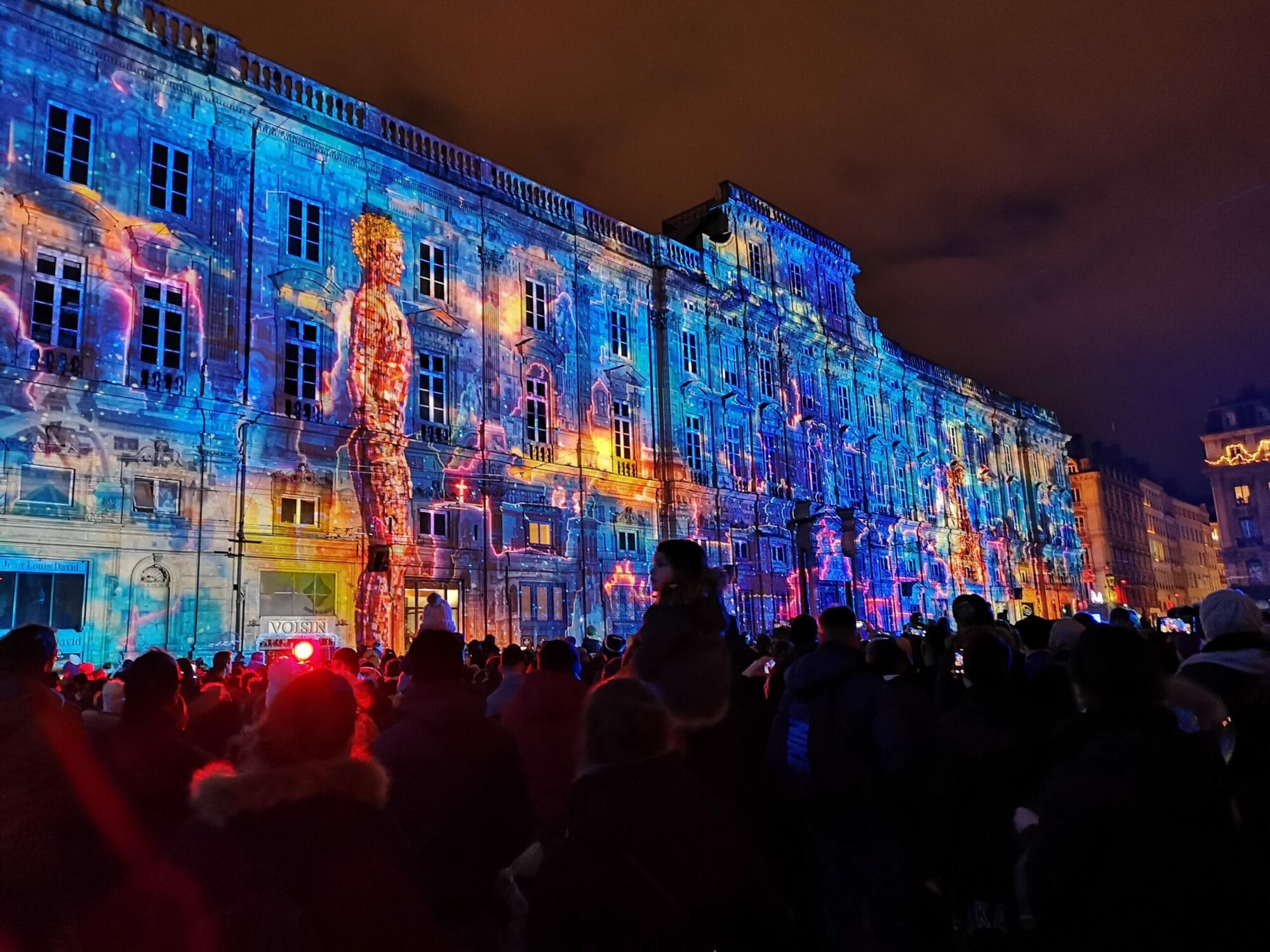 La Fête des Lumières à Lyon : Une Tradition Lumineuse et Féérique - On City